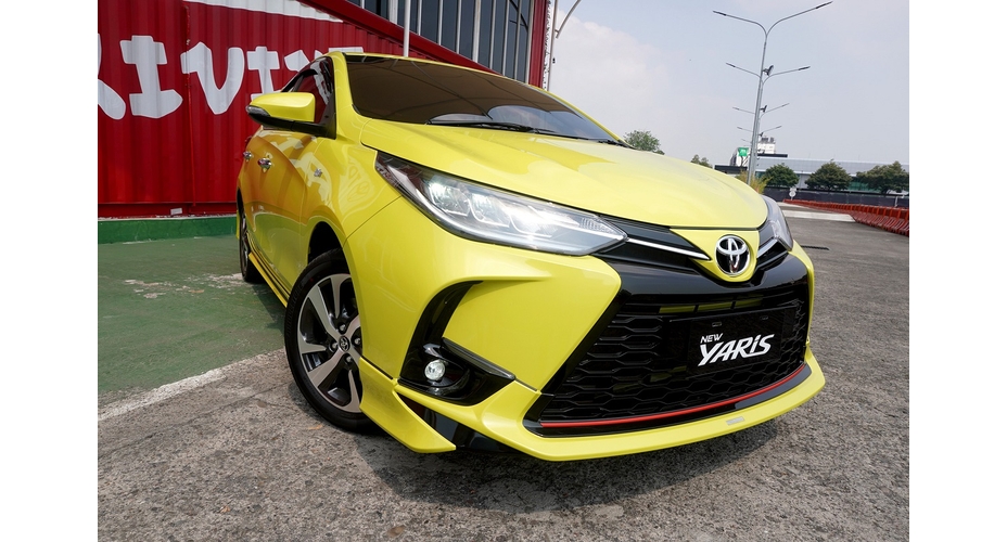 Cara Menyalakan dan Mematikan Lampu Sein Mobil | Auto2000